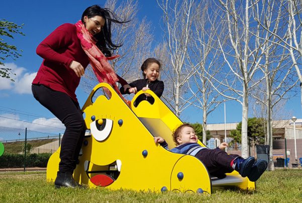 MONSTER SLIDE - Mobipark